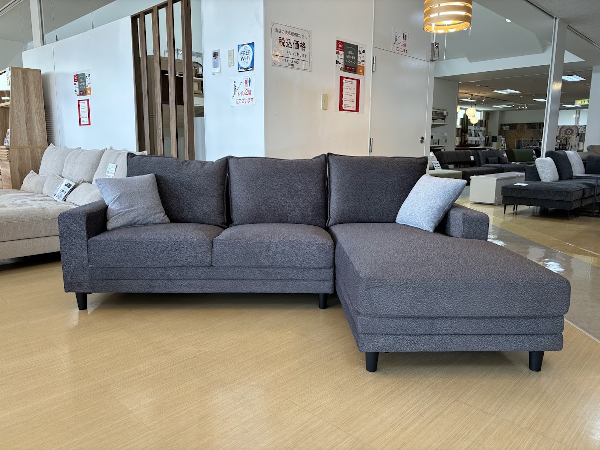 Leithe (ライゼ) 3人掛けカウチソファ－やわらかな手触りのオーソドックスデザイン | LIFE STYLE SHOP 伊藤家具